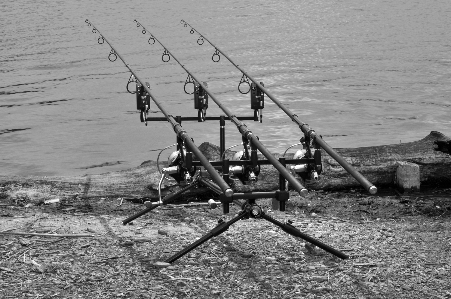 Cygnet Quicklock Deluxe Pod 32-57inch - £94.99