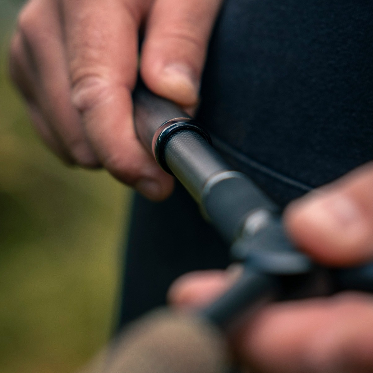 Trakker Sanctuary T12-R Retractable Landing Net 42inch - £159.99