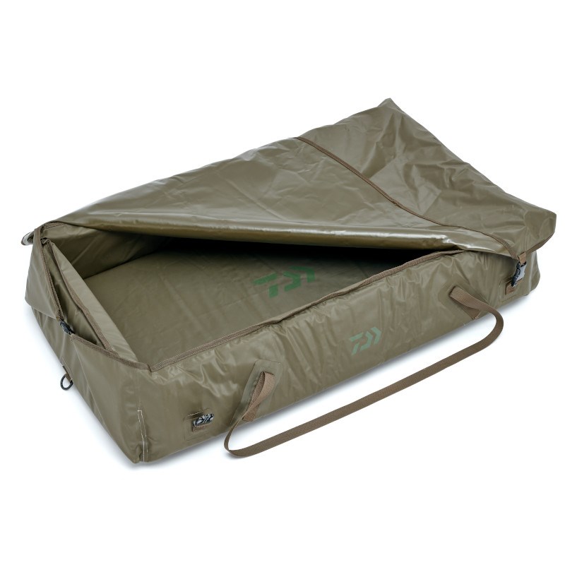 Daiwa Floating Unhooking Mat - £104.99