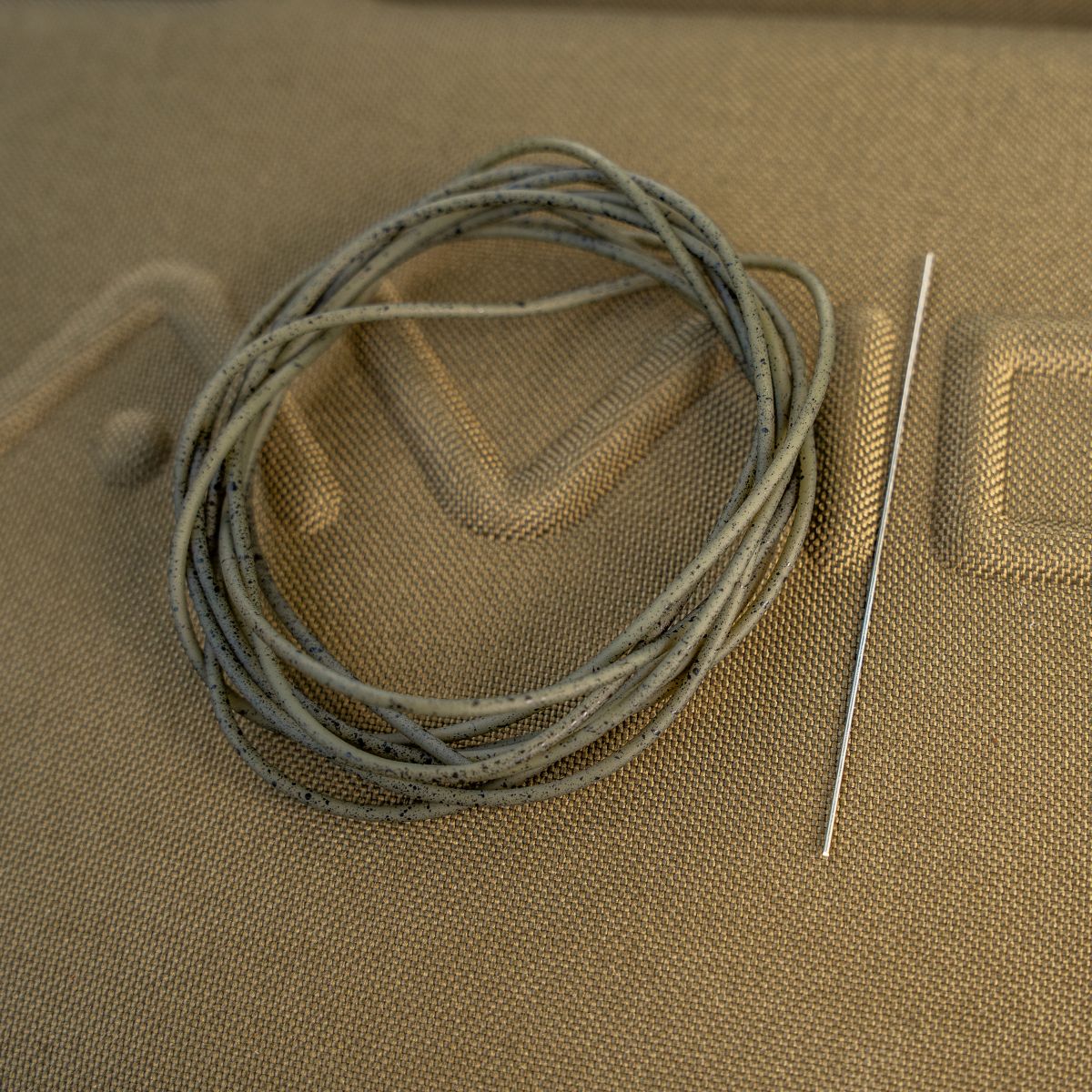 Avid Carp Outline Flecktone Sinking Rig Tube - £3.29