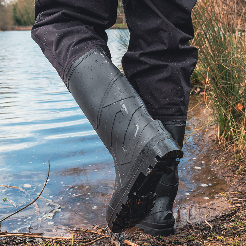 Fox Rage Lightweight Chest Waders - £62.99
