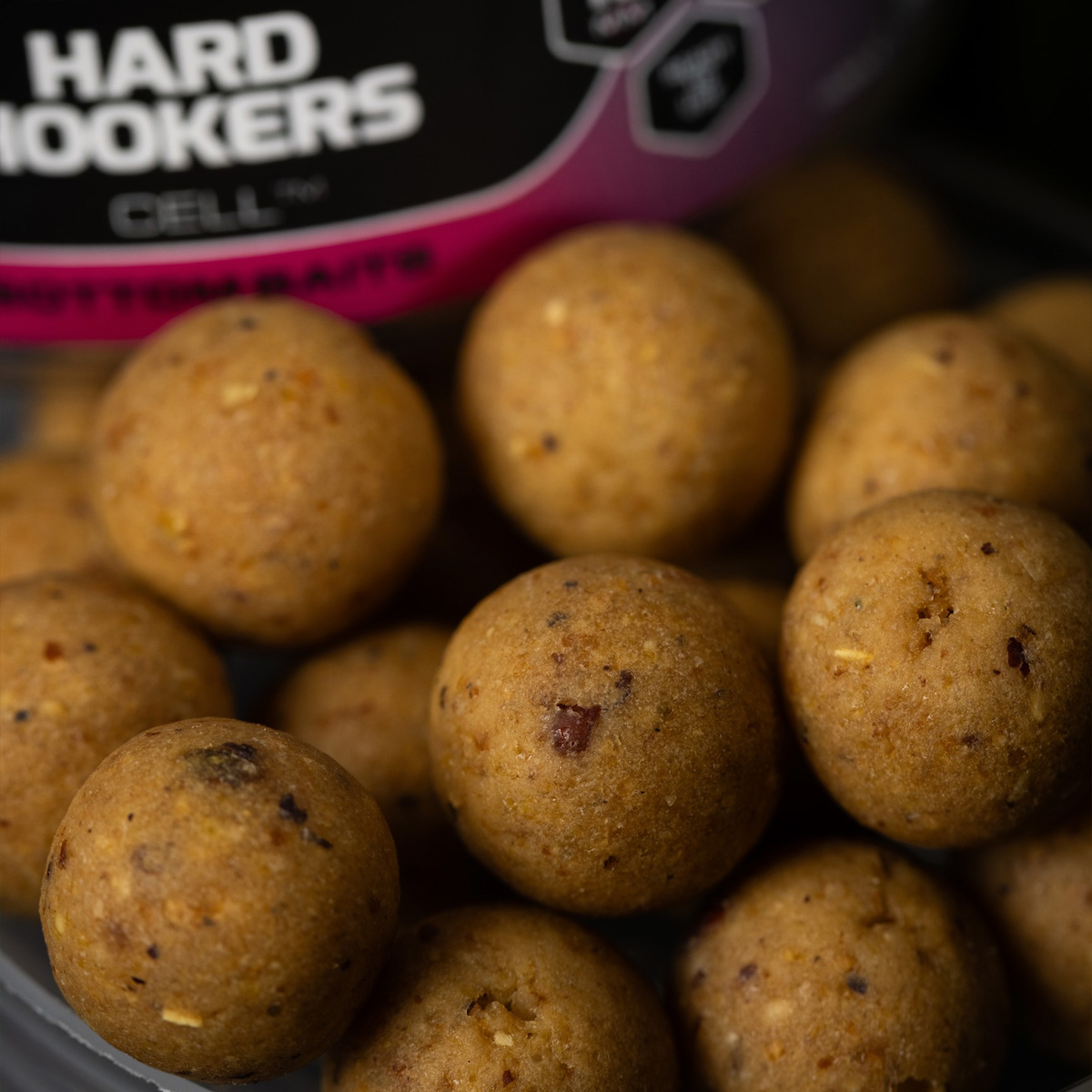 Mainline Dedicated Hard Hookers 18mm - £7.75