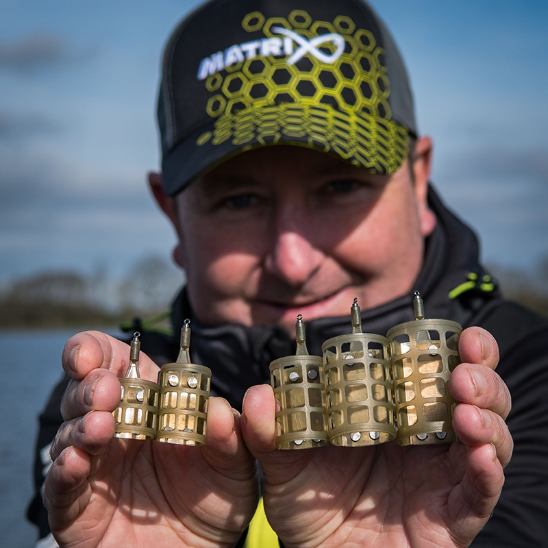 Matrix Plastic Cage Feeders - £2.49