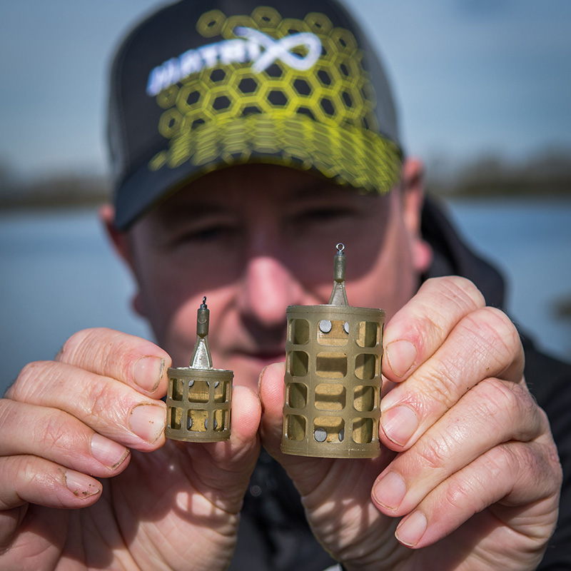 Matrix Plastic Cage Feeders - £2.49