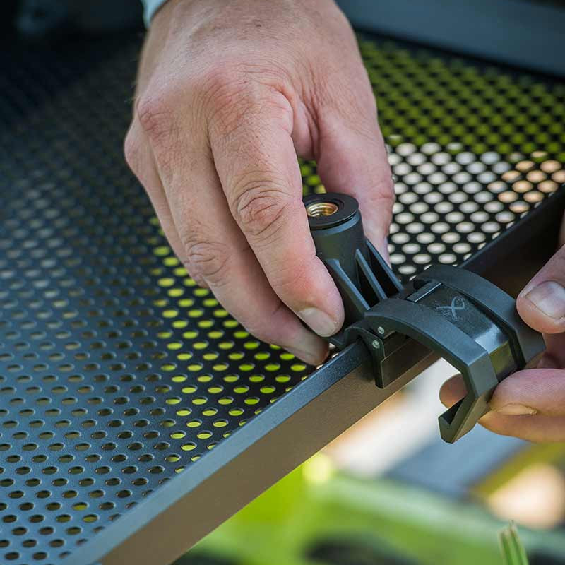 Matrix Side Tray QR Clamp - £9.99