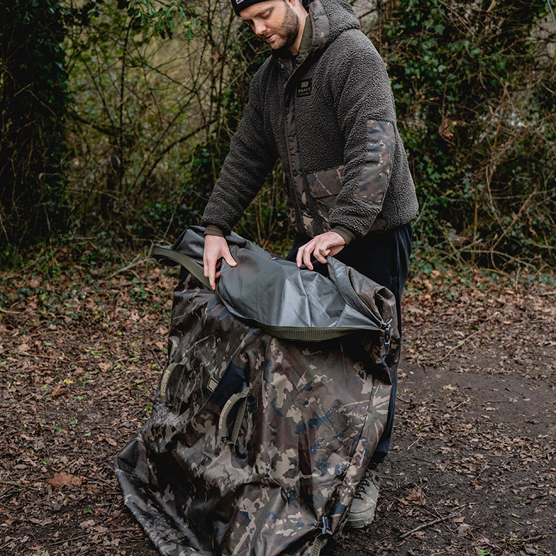Nash Subterfuge Waterproof Bedchair Bag - £79.99