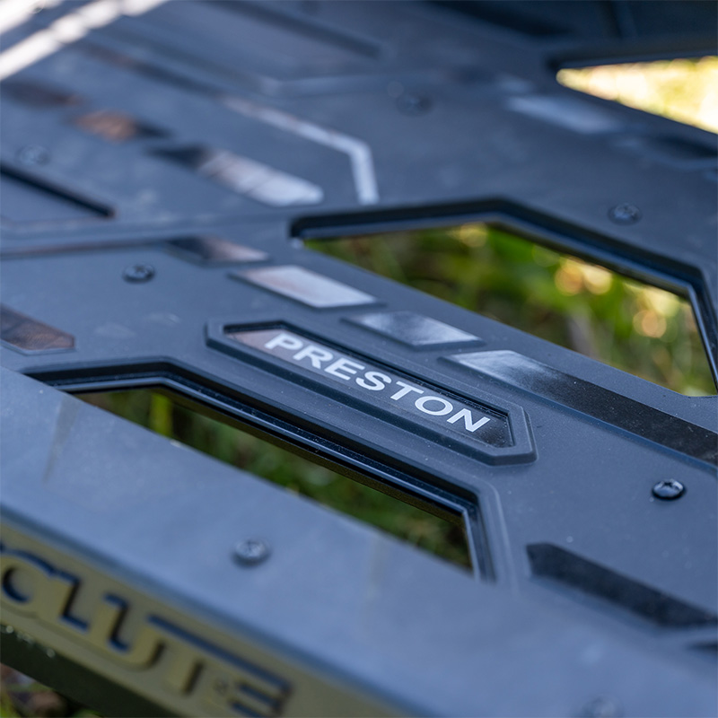 Preston Innovations Absolute Compact Seatbox - £619.99