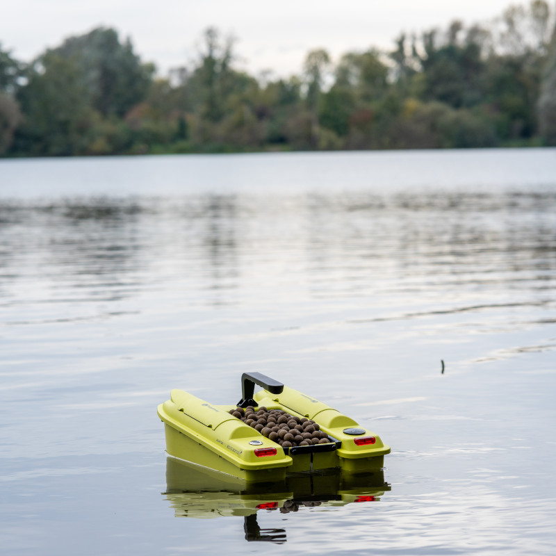 Ridge Monkey Hunter 750 Echo Edition Bait Boat Hi-Vis - £849.99