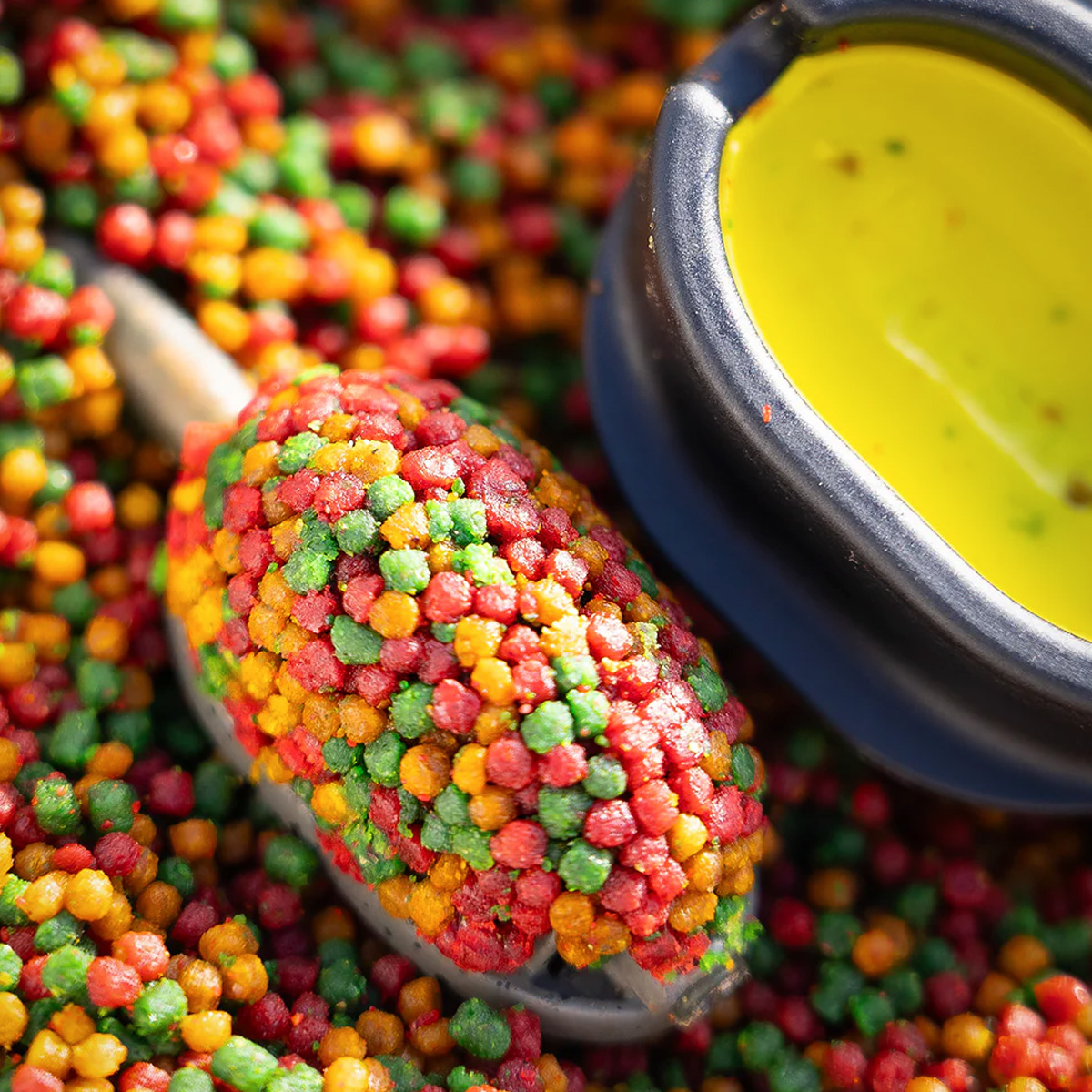 Fjuka Squeez Ready Method Pellets 2mm - £1.99