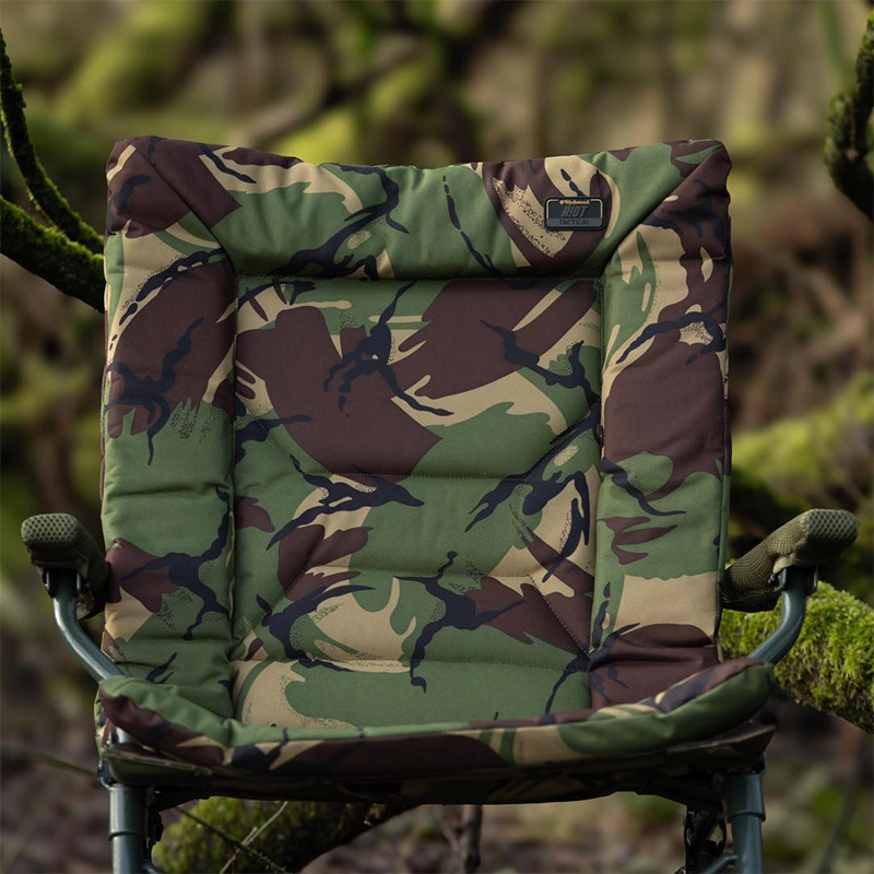 Wychwood Riot Tactical Compact Chair With Arms - £69.99