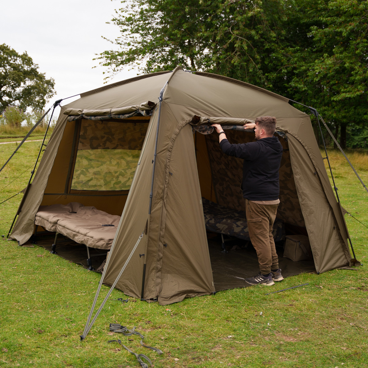 Avid Carp Screen House XT - £449.99