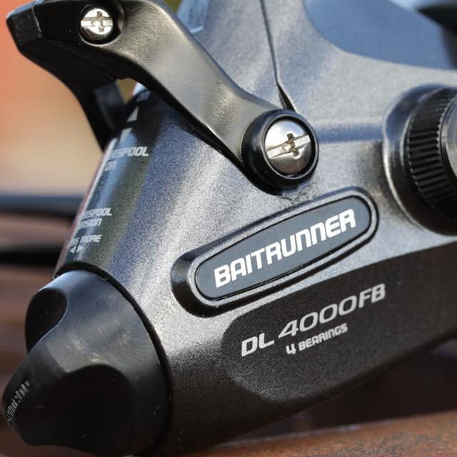 Shimano Baitrunner DL 4000FB - £79.99