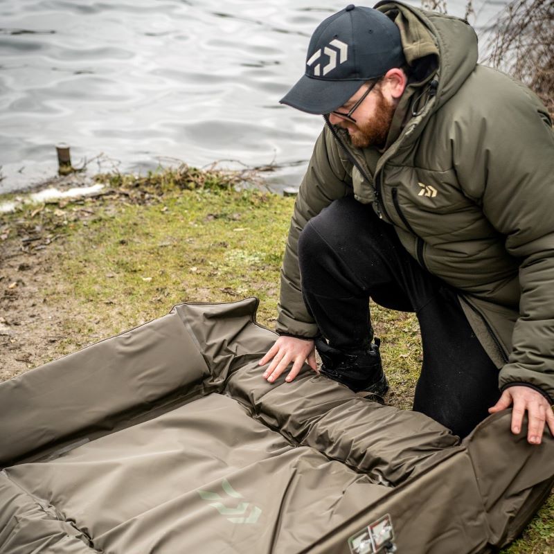 Daiwa Floating Unhooking Mat - £104.99