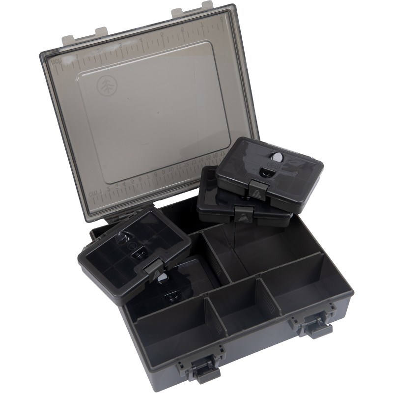 Wychwood Complete Medium Tackle Box - £19.99