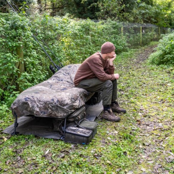 Nash Indulgence Waterproof Bedchair Covers Camo - £114.99