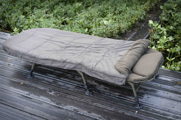 Avid Carp Benchmark Lite Memory Foam System - £269.99