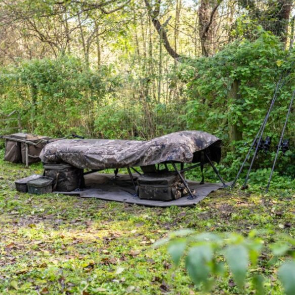 Nash Indulgence Waterproof Bedchair Covers Camo - £114.99