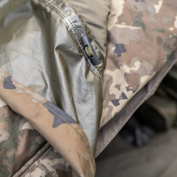 Nash Indulgence Waterproof Bedchair Covers Camo - £114.99