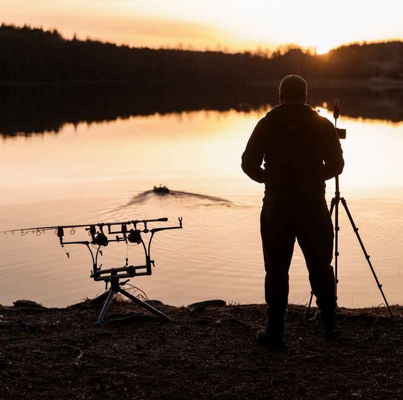 Deeper Tripod - £53.99