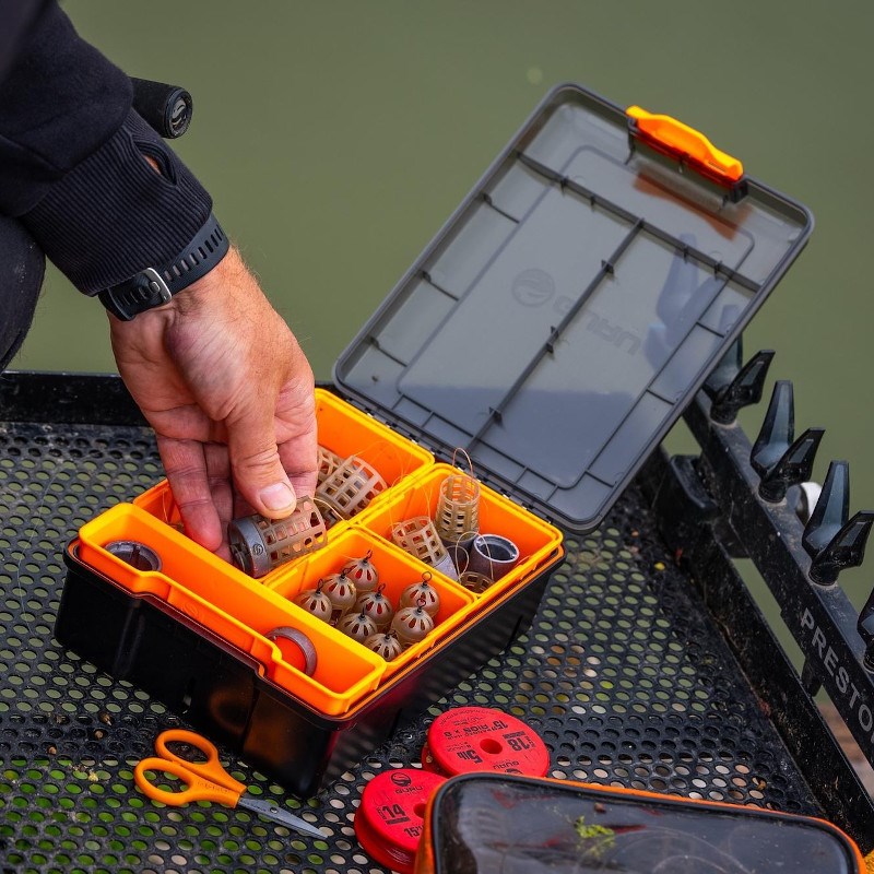 Guru Fusion Compact Feeder Box - £34.99