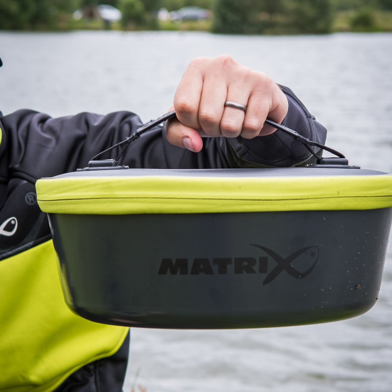 Matrix EVA Moulded Bowls With Lids - £19.99