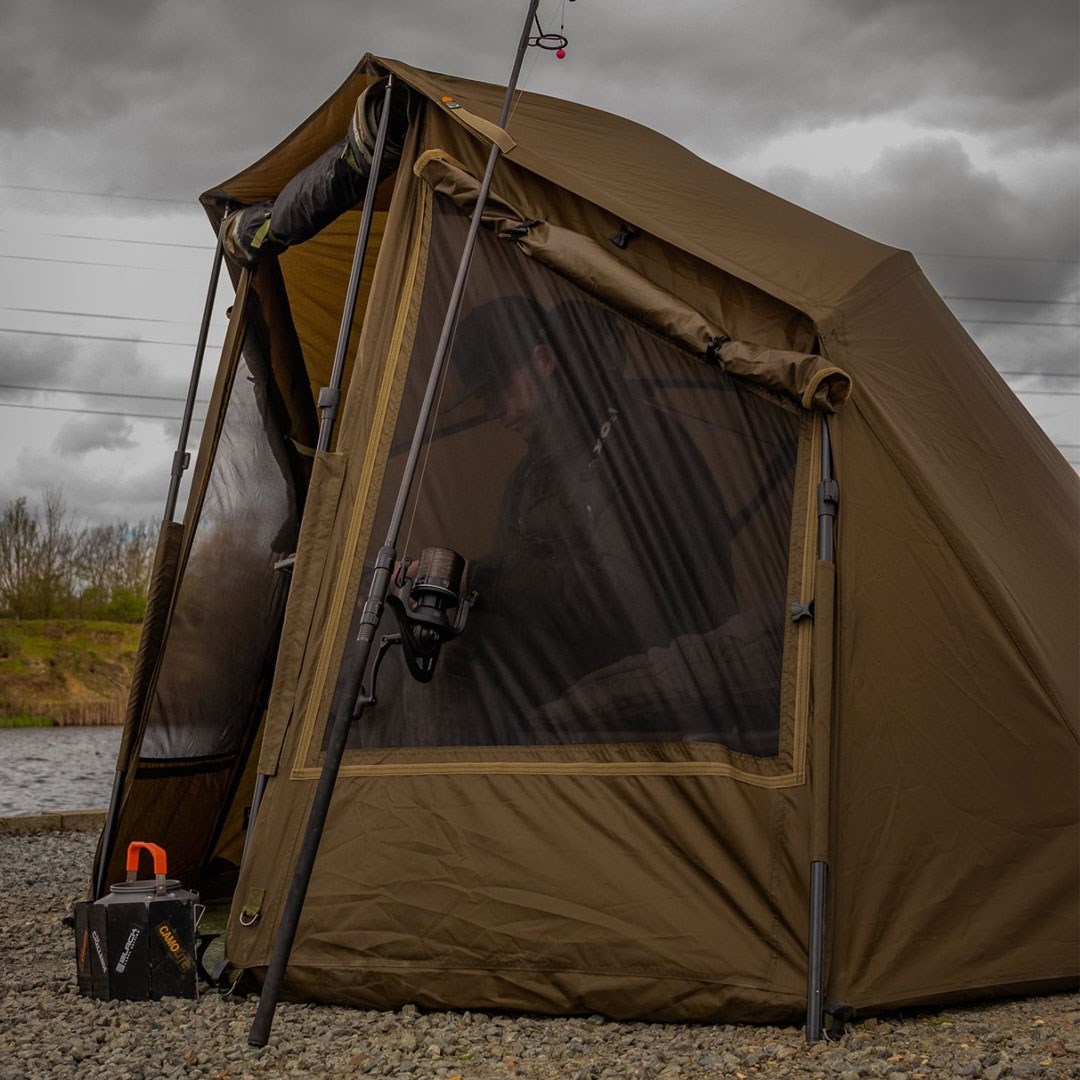 Fox EOS 60inch Brolly System - £189.99