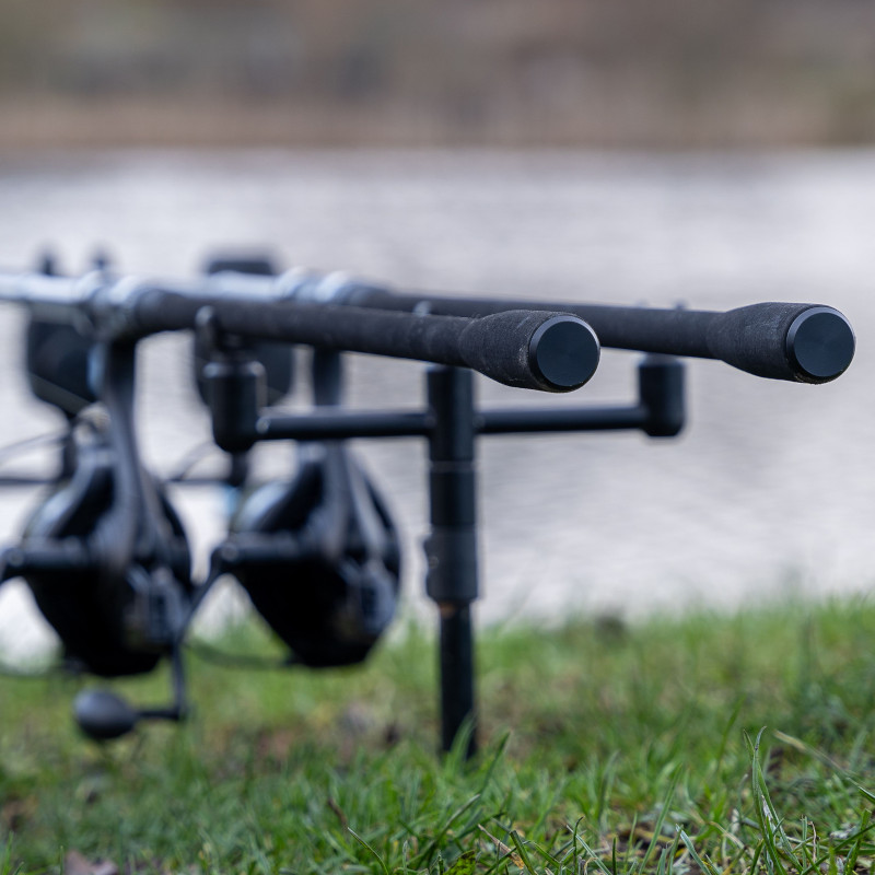 Avid Carp Revolve R Rods - £44.99