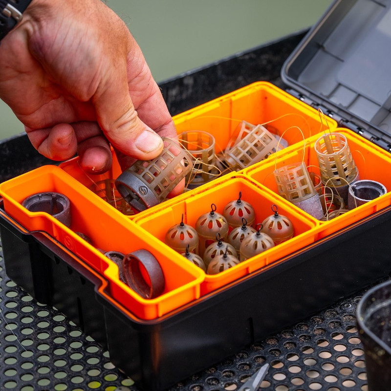 Guru Fusion Compact Feeder Box - £34.99