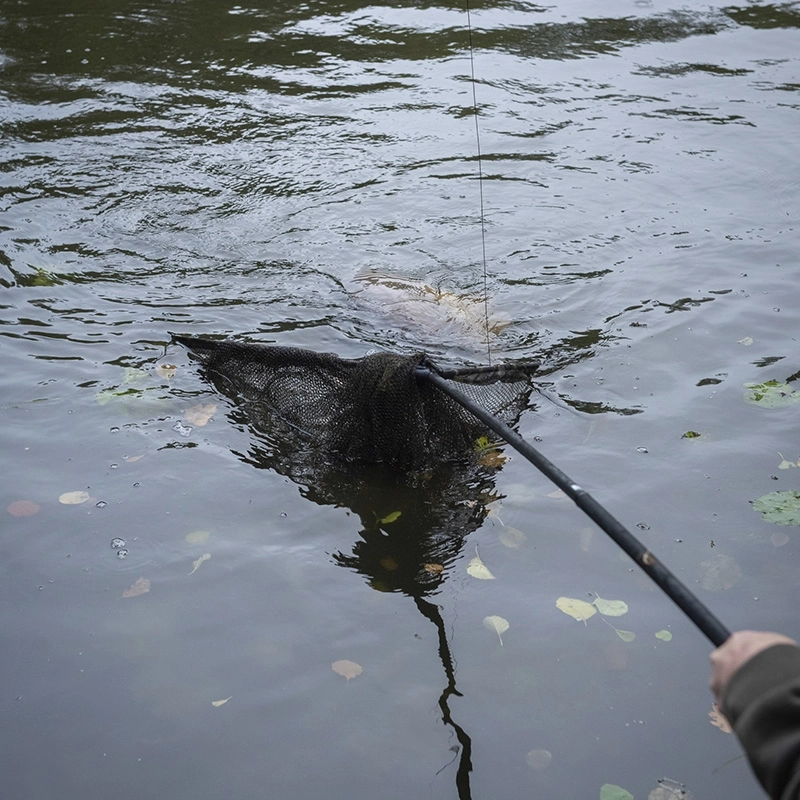 Fox Lever-lok Landing Nets - £159.99