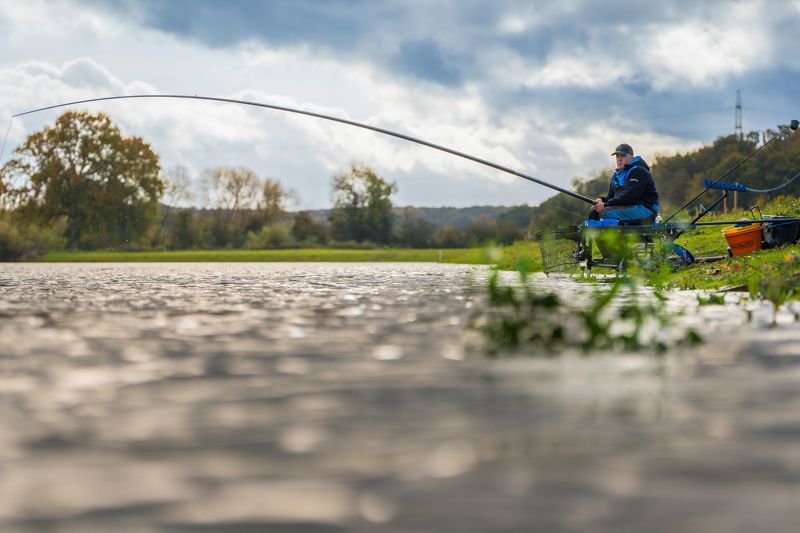 Preston Innovations Edge Monster Margin Pole 9.5m - £224.99