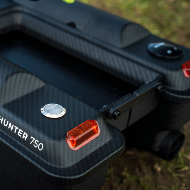 Ridge Monkey Hunter 750 Bait Boat - £494.99
